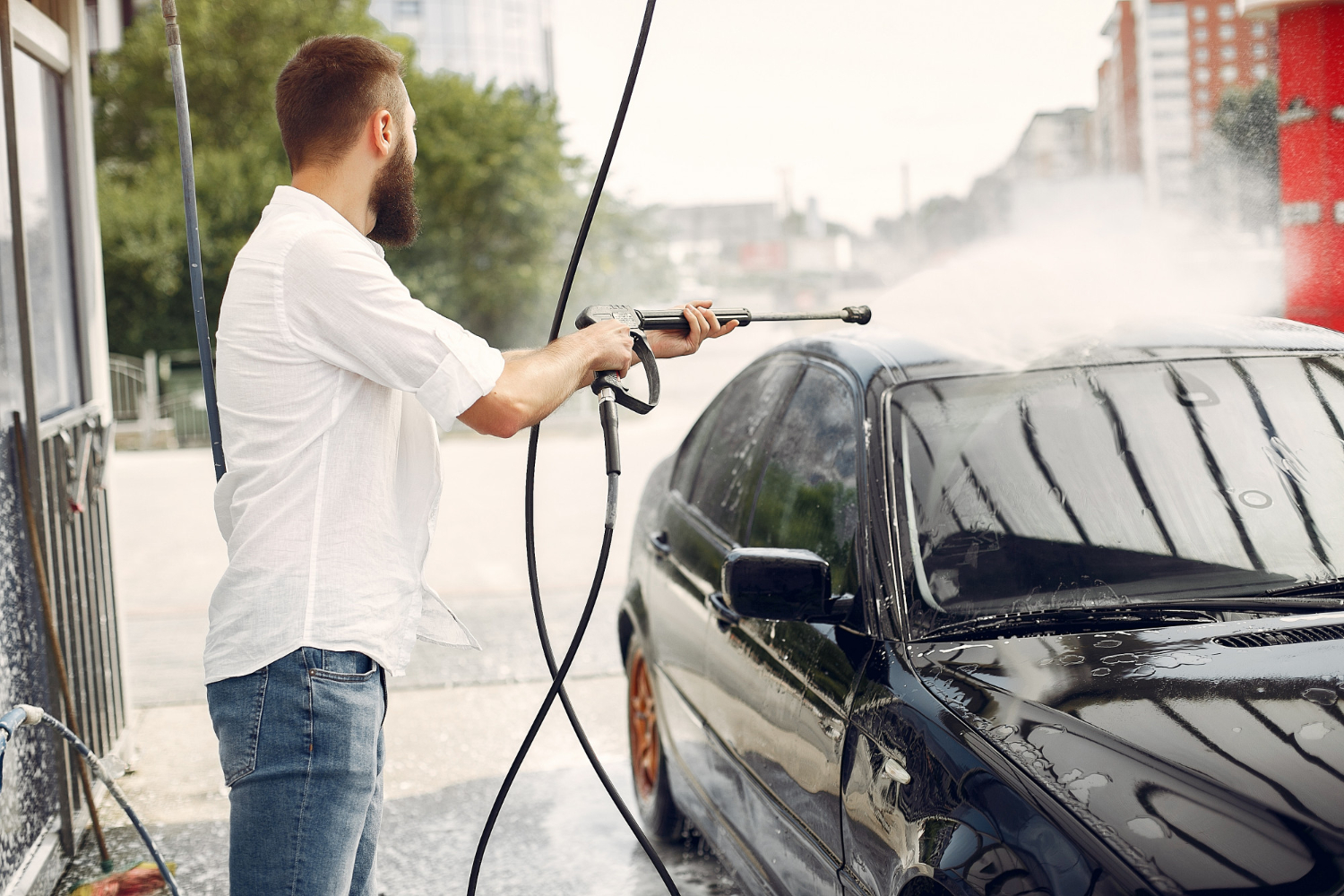 Prix lavage auto : De 5 € à 1500 €, que payez-vous vraiment?